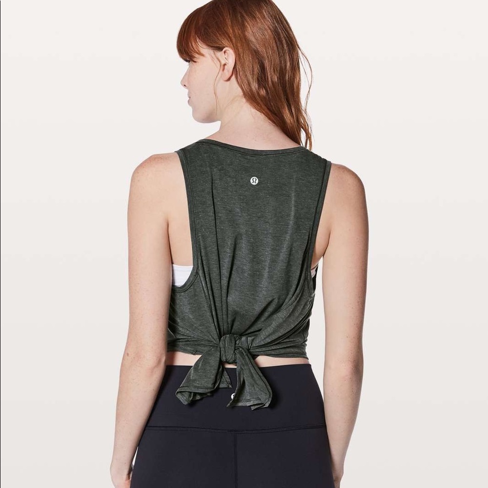 Lululemon Watch Me Flip Tank - Gem